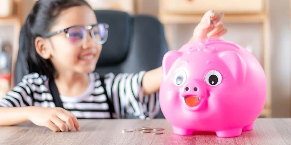 Allowance for Kids (What is an Appropriate Allowance By Age?)