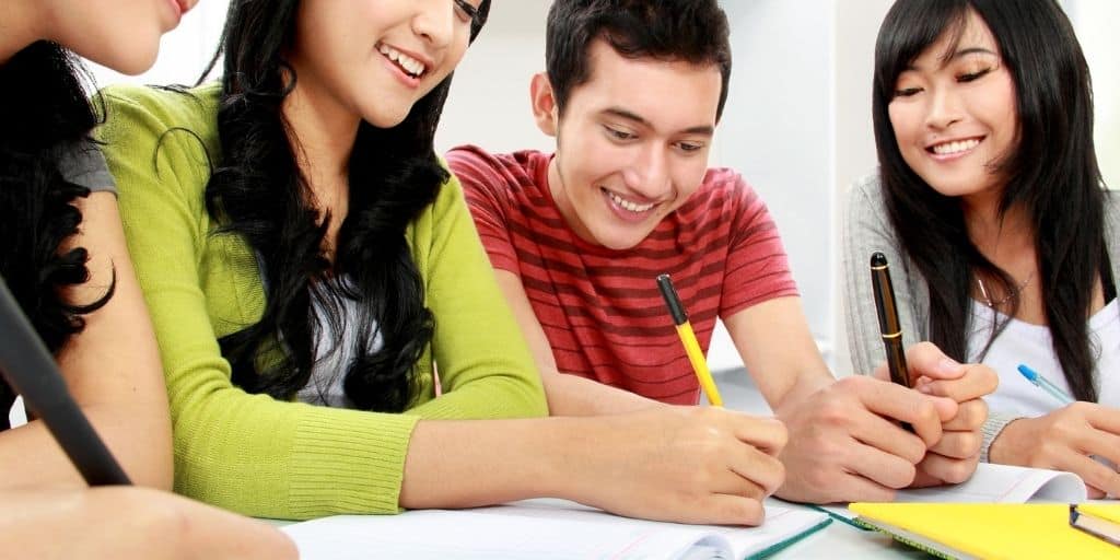 4 Budget Projects High School Students Will Have Fun Learning From 4 Budget Projects High School Students Will Have Fun Learning From