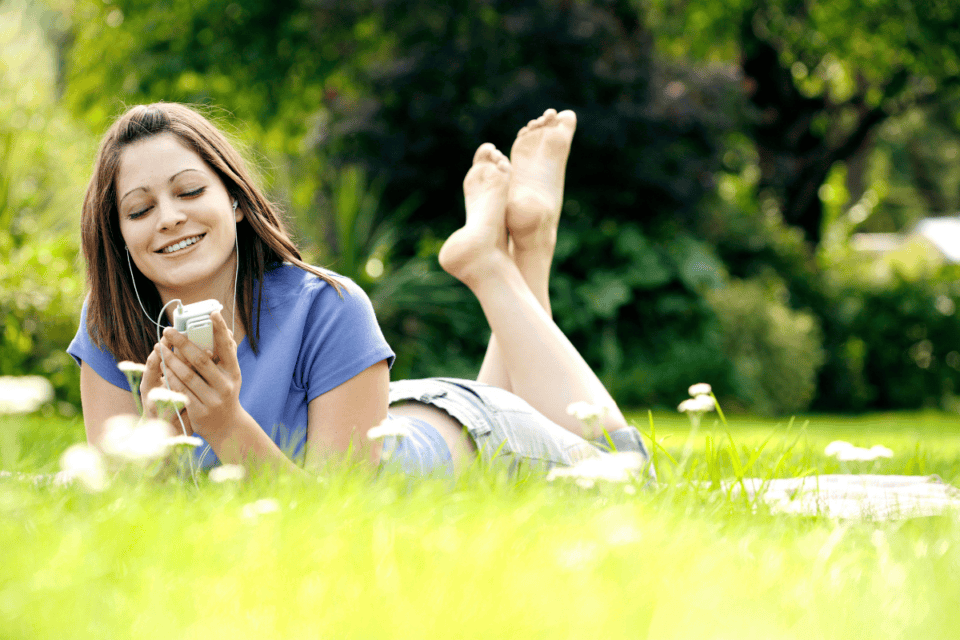 50 Things to Do this Summer for Teens (Fun + Productive)